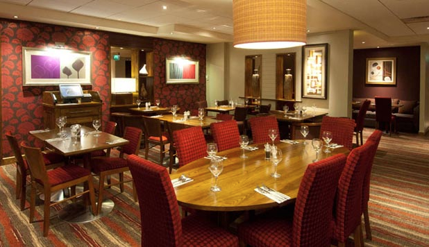 Premier Inn Bath Road | Budget Hotel Close To Terminals 1,2 and 3